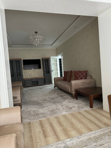 Сдается в аренду 2 комнатная 90m2 ( grand mir )