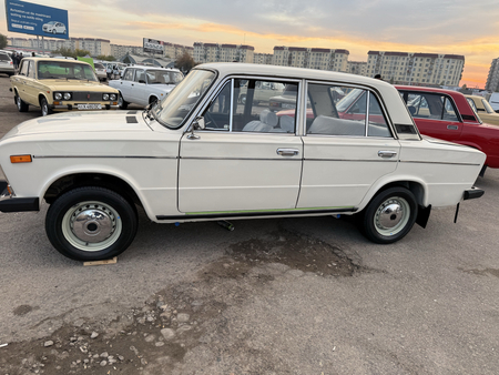VAZ 2106. Sotladi