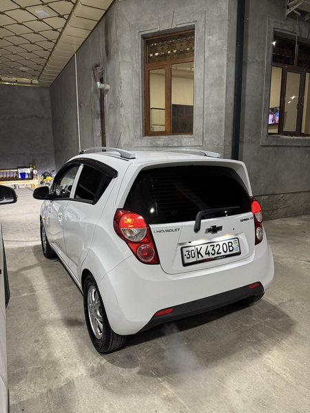 Spark 2012 yil 4 pakaleni propan gaz