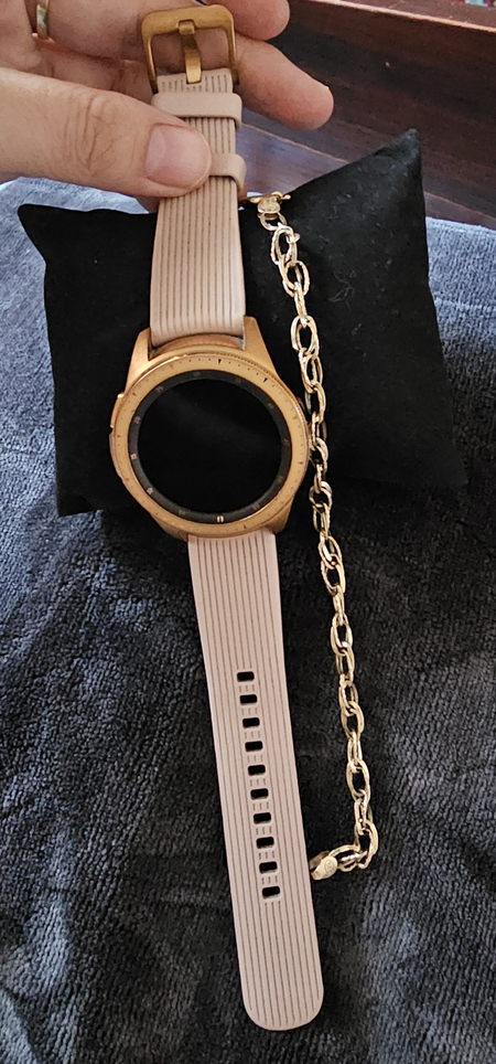 Galaxy watch model R810x