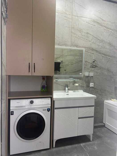 Шота Руставели • Гранд Мир • 3-комн • 65 м² • этаж 3/5 • [СУ:356]