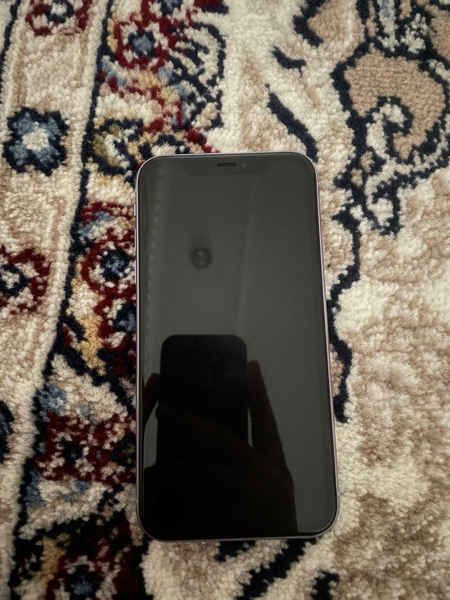 Iphone 11     80%