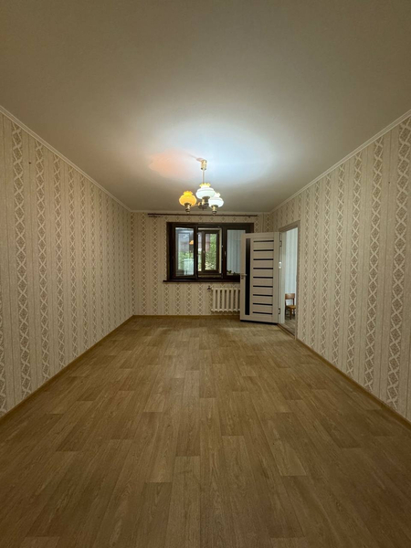 Продажа 2/2/4 Чиланзар 8 балкон 2×6