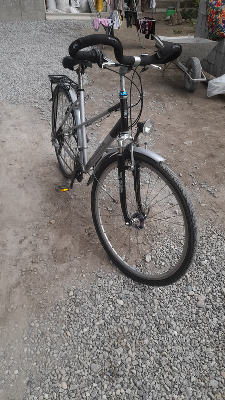 Velosiped sotiladi