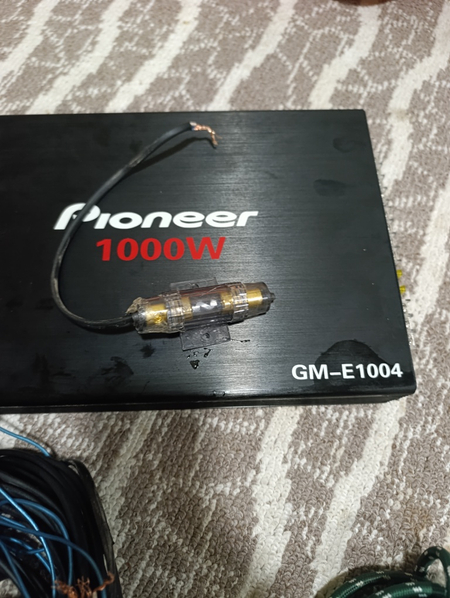 Usilitel pioneer 1000w