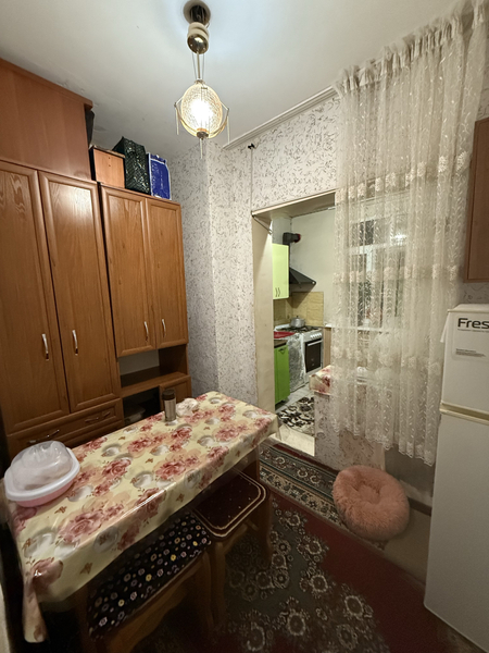 Срочно продаётся Юнусабад 10кв 1-2/5/5