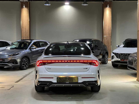 KIA K5 muddatli tolovga yillik 12%da qberamiz