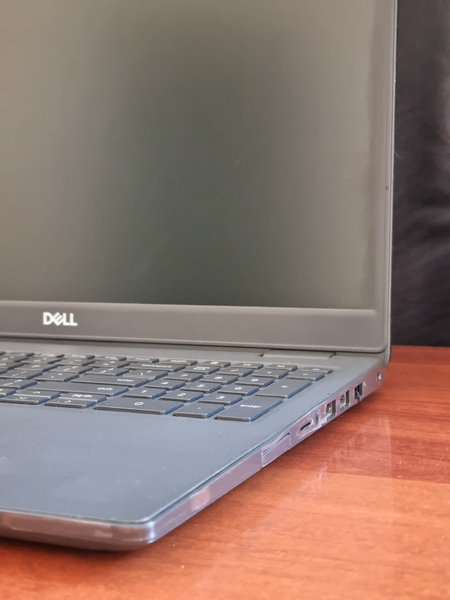 Noutbuk i5 10th gen Ram 8gb DDR4