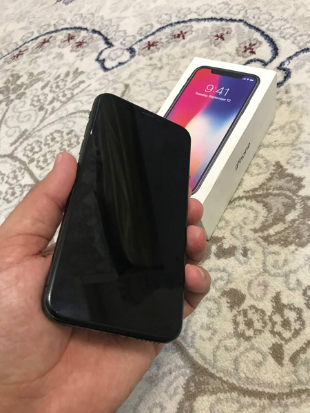 Iphone x 64gb. Karobka bor