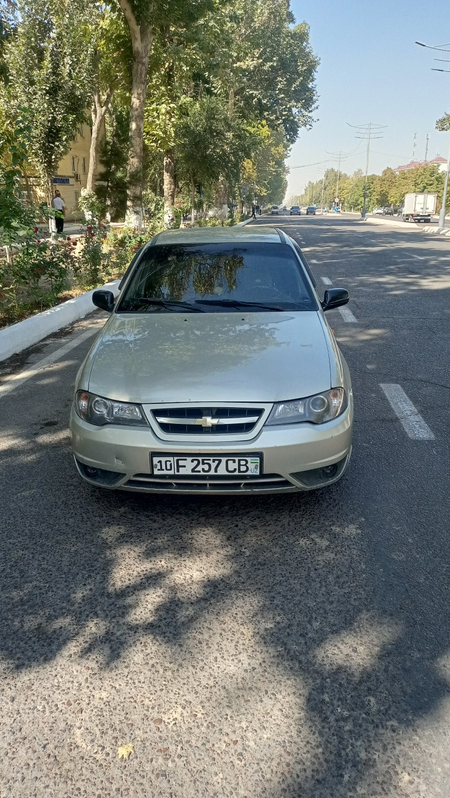 Нехиа 2 донс 2009йил  5500$