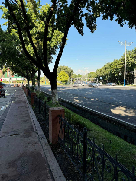 Своя квартира 135м2 в центре города нежило помещение