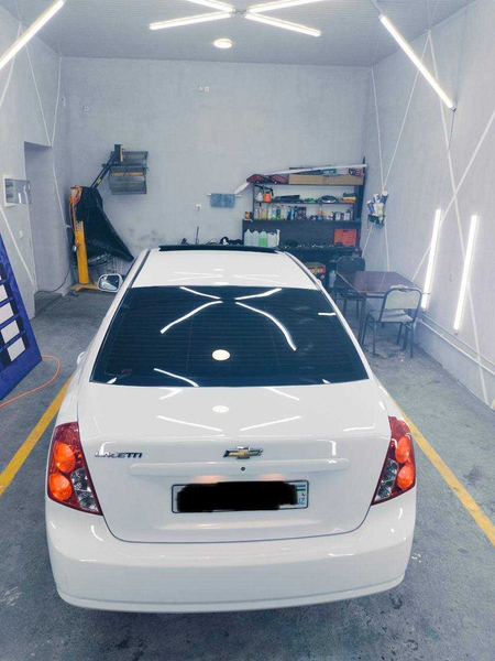 Chevrolet Gentra (Lacetti) 3-pozitsiya avtomat SROCHNO sotiladi !!!