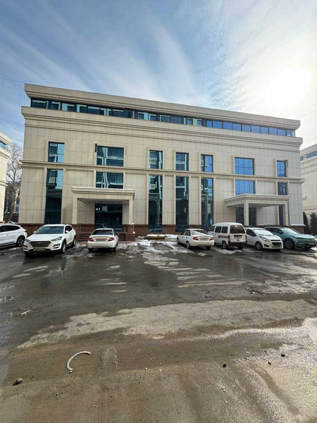 Аренда Здание ул. Нукус Ор-р: Напротив Пирамит  2500м2
