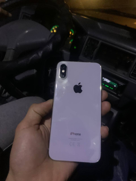 i Phone xs ideal
