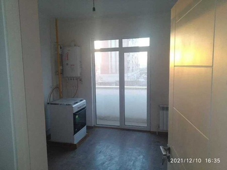 Грин парк, Ул.Махтумкули, в 5 мин от центра, 1-ком 3-этаж !!