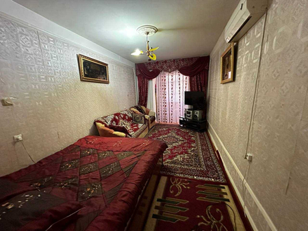 1 xonali 40m² 2-qavat uy sotiladi