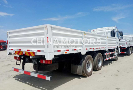 Бортовой SHACMAN L3000 7,5 м налечи 03/30