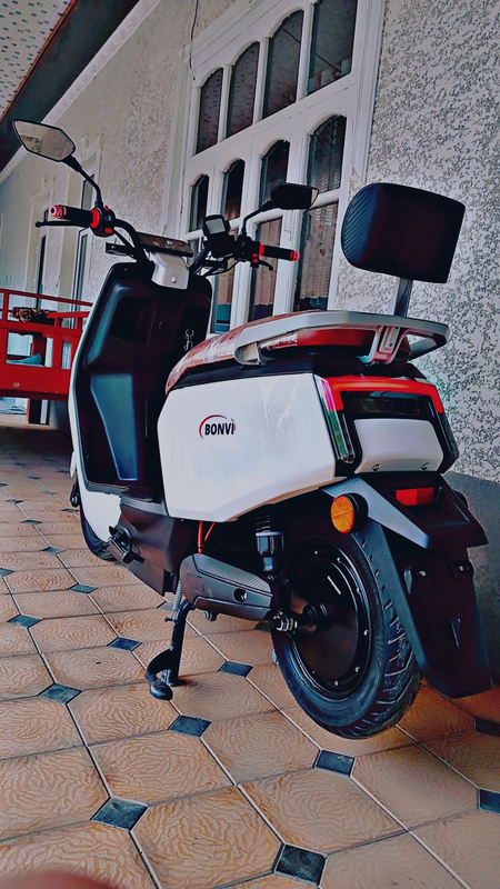 Skuter BONVI 2024