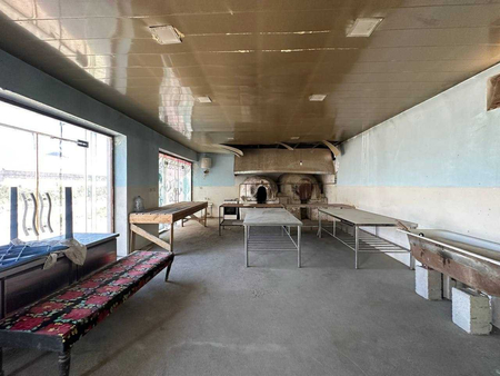 18,6 sotix maydonga ega tayyor bino sotiladi