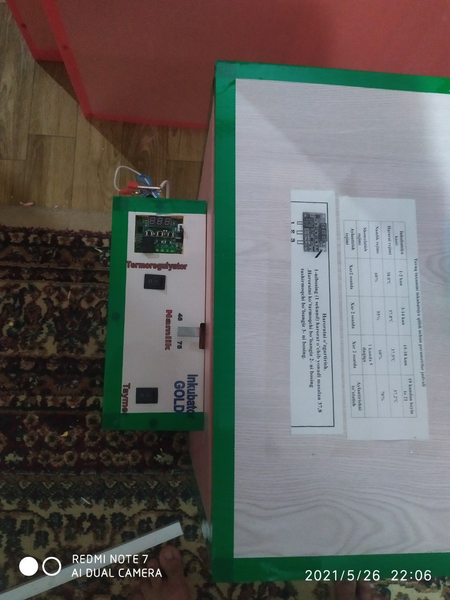 Inkubator avtamat 90 talik