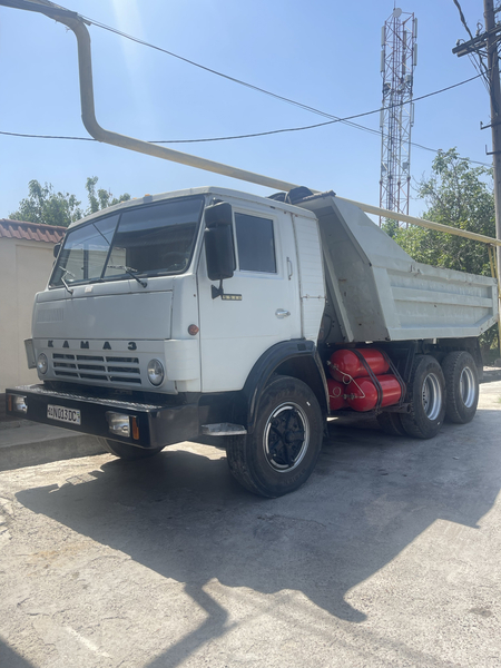 Kamaz 55111 gazli samosval. Kamaz