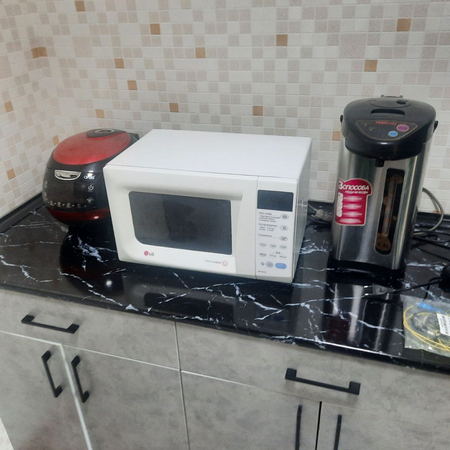 O'zimi uyim bez makler Chilonzor metro Novza 2 xonali lyuks 57 kv uy y