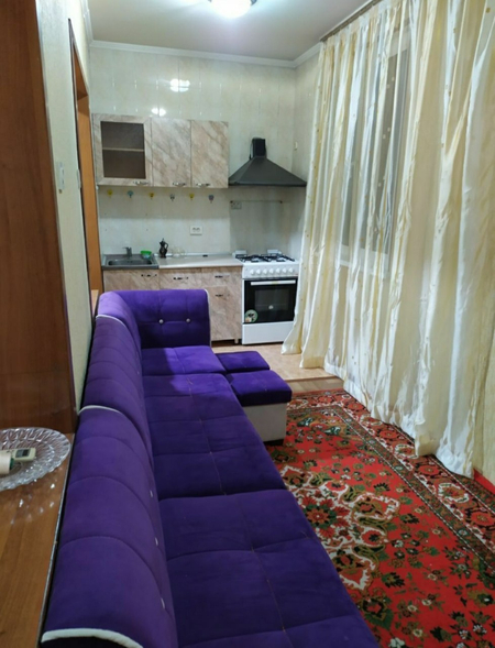 Квартира шекирликга аккуратный 1 та бола оламз