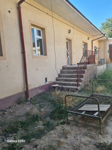 На Бадамзаре участок под стройку