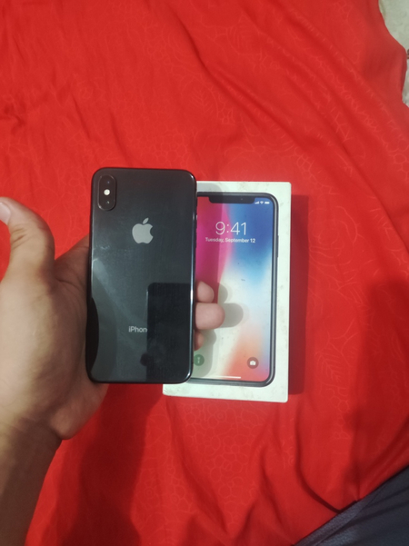 Apple Iphone X 256Gb Black Original LL/A Sastayani Otlichni Karobka