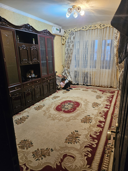 Uy arendaga beriladi sergeli iib yonida  2/3/5 faqat oilaga beriladi