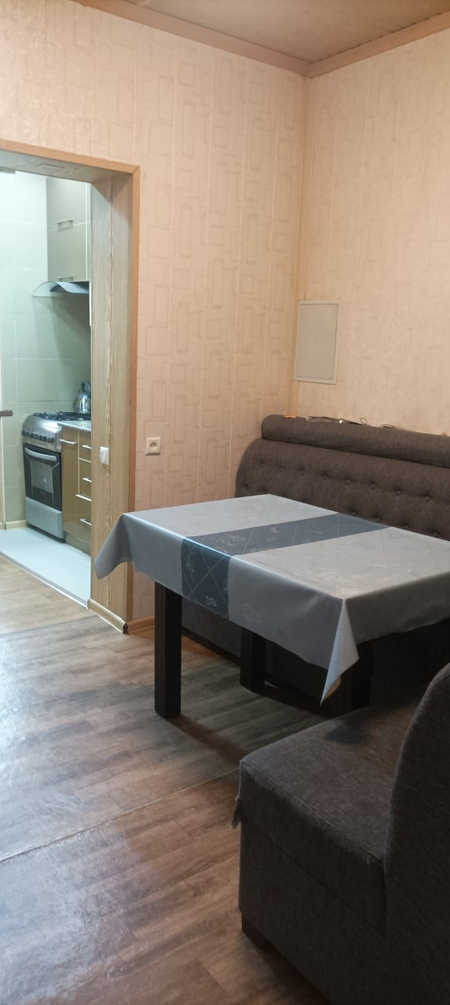 Срочно продаётся 4/3/5 квартира, 92квадрата