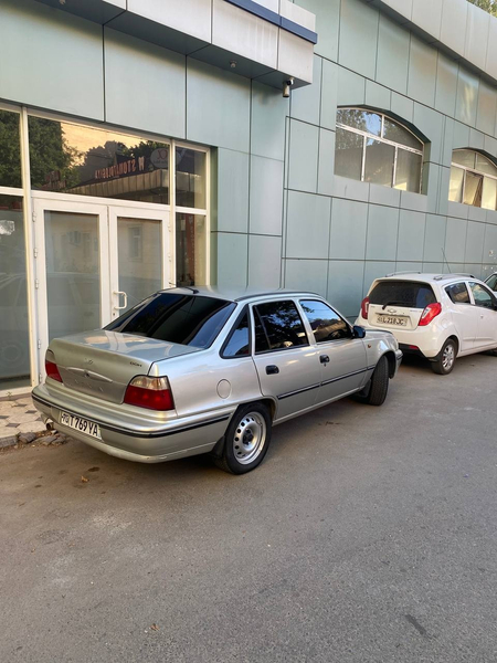 Moshina Zur ishi yuq Mator zever balon yaxshi metani bor