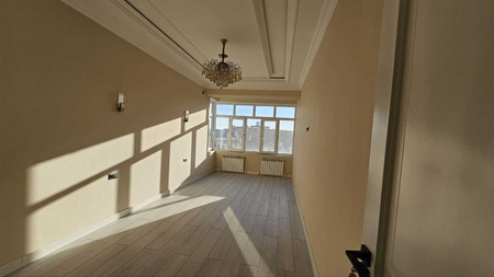 Сдается  пятикомнатная квартира  в Яккасарайском районе (J3163)