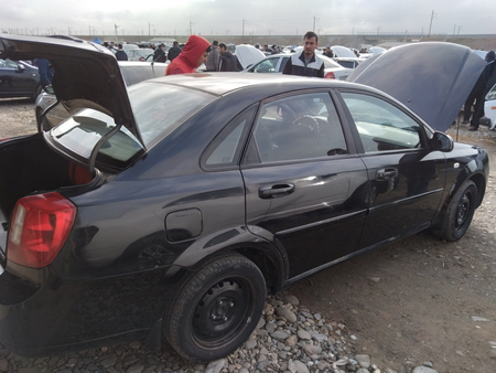 Lacetti 2011 avtomat qora sotiladi