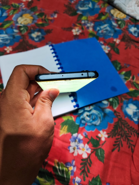 Sotiladi Mi note 10 flagman