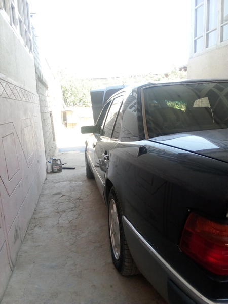 W124 280E sotiladi