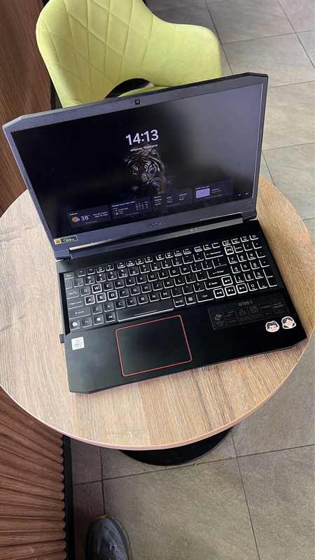 Продается ноутбук Asus Nitro 5