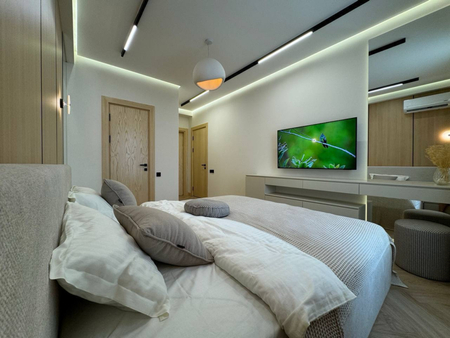 Продается 4х комнатная квартира,ЖК Ойбек,ор-р Шохмедцентр, 106 м2