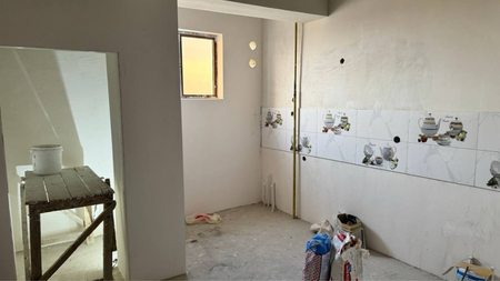 Продаётся 2х комнатная кв в новом элитном доме 75кв.м. Ор: 5-микрораён