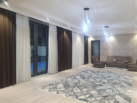 Dacha sotilad.  Chirchik platinadan 13 km