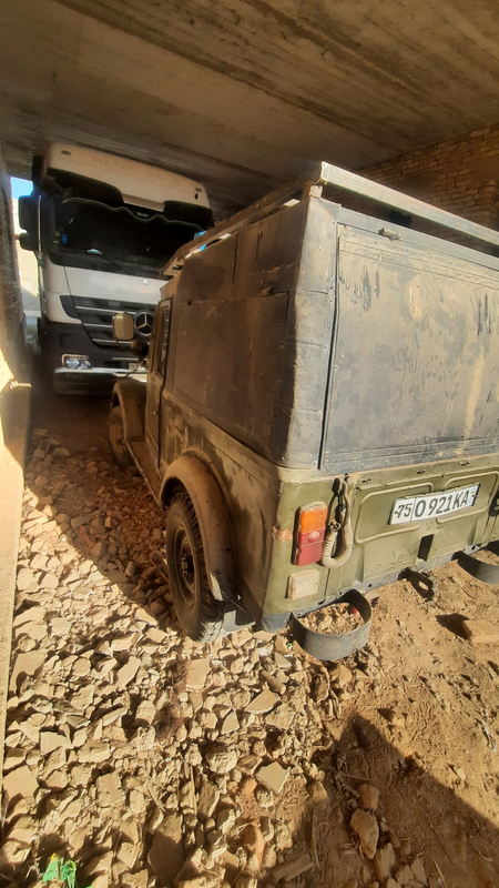 Gaz 69 uvaz sotiladi Metan qoyilgan