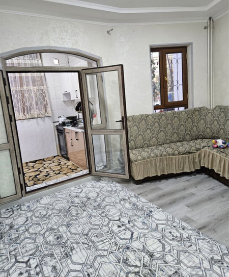 N1683 Shayxontohur tumani Ibn Sino 4/2/9
