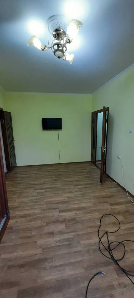 Sergiliy 4 kvartira oyla bola qizla