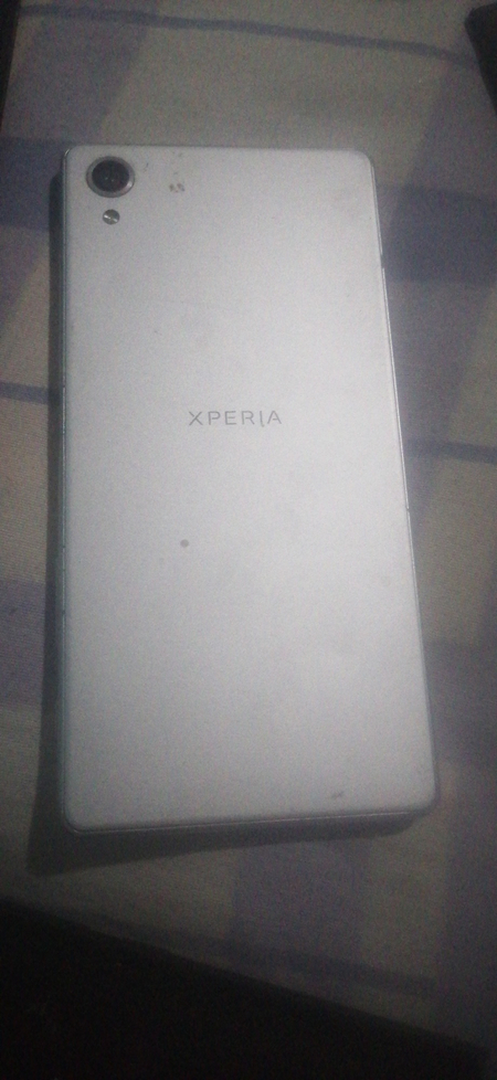 Telefon nomi Sony Xperia