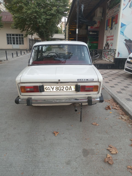 03 vaz srochna sotiladi