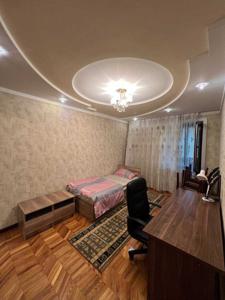 Сдаётся уютная квартира в центре города!