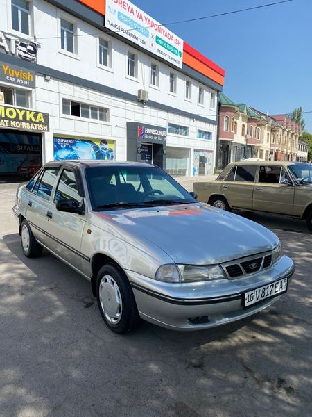 Продается автомобиль Нексия