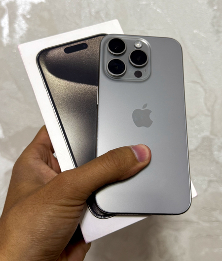 Iphone 15pro titan 2sim kartali 128gb