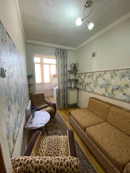 Продаётся однокомнатная квартира Феруза 76 серия