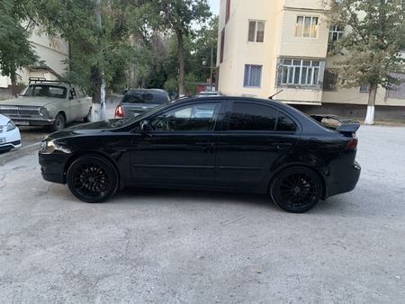 Mitsubishi Lancer 10 Митсубиши Лансер 10